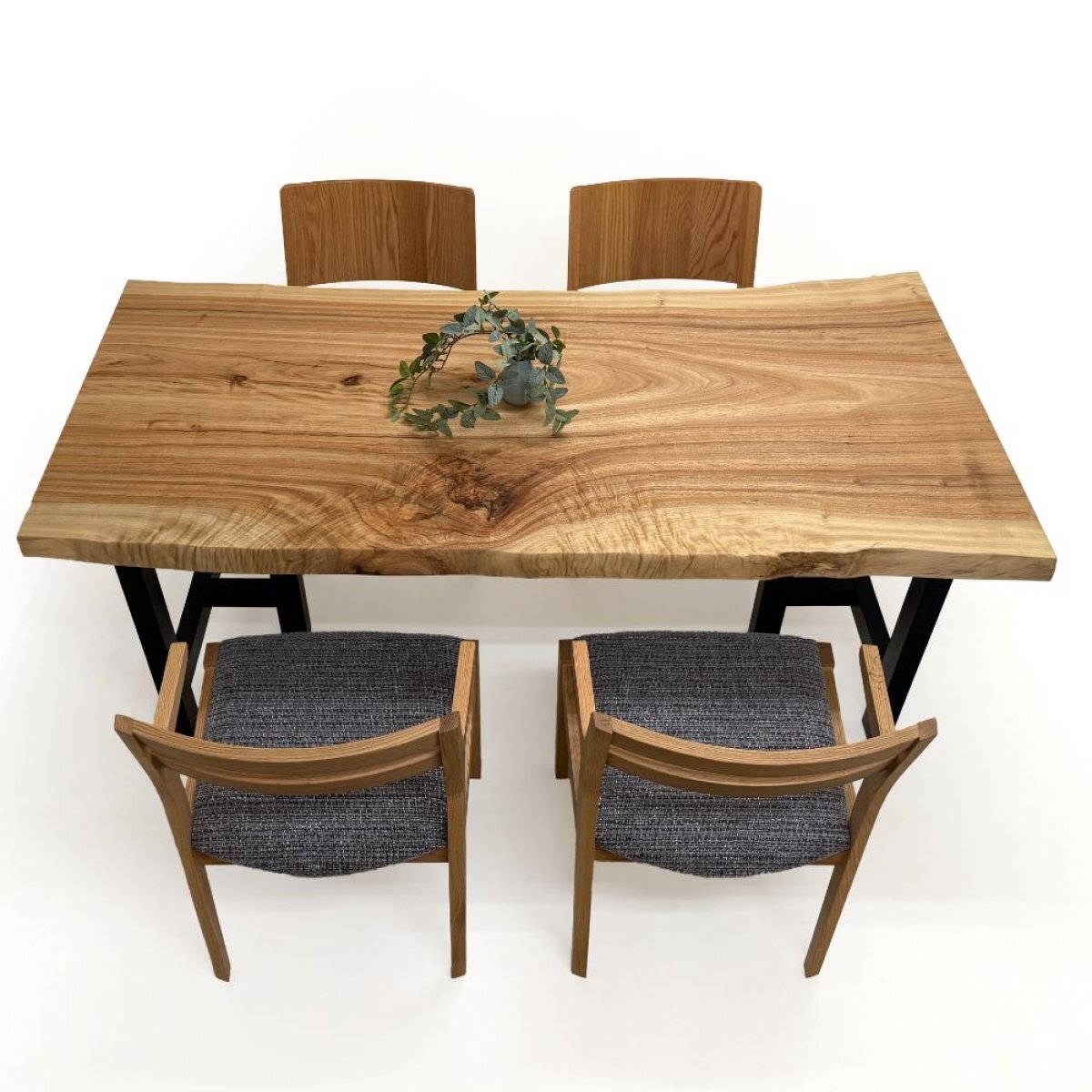 楠（クス） 一枚板 ダイニングテーブル／1700mm 【A8678】 【一枚板テーブル・無垢材家具の専門店の近藤工芸】