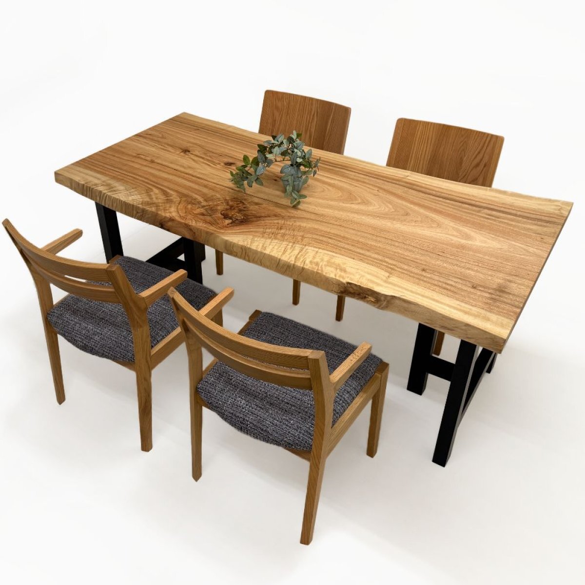 楠（クス） 一枚板 ダイニングテーブル／1700mm 【A8678】 | 【一枚板テーブル・無垢材家具の専門店の近藤工芸】